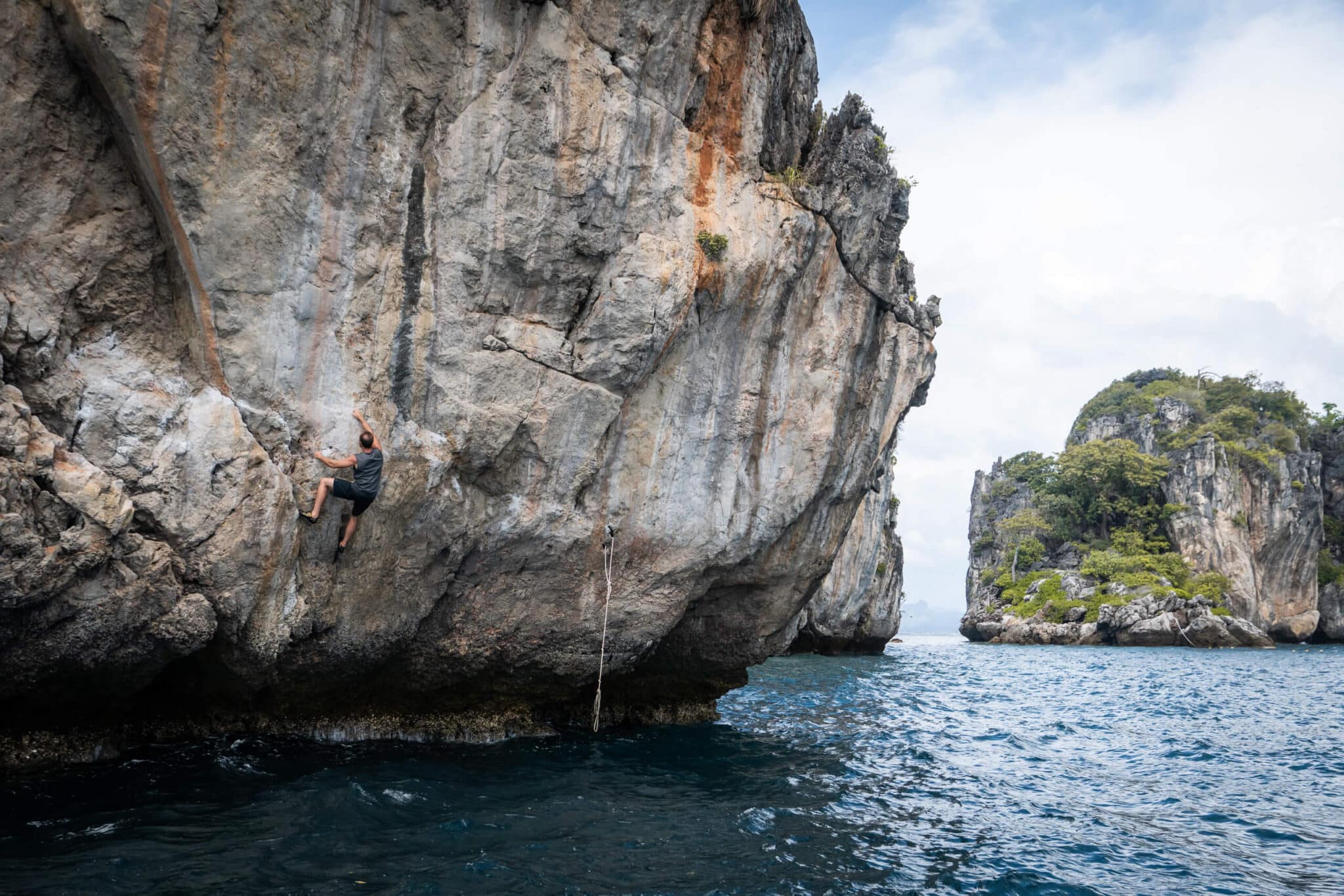 Deep Water Soloing in Thailand - Once in a lifetime experience - Aloha ...
